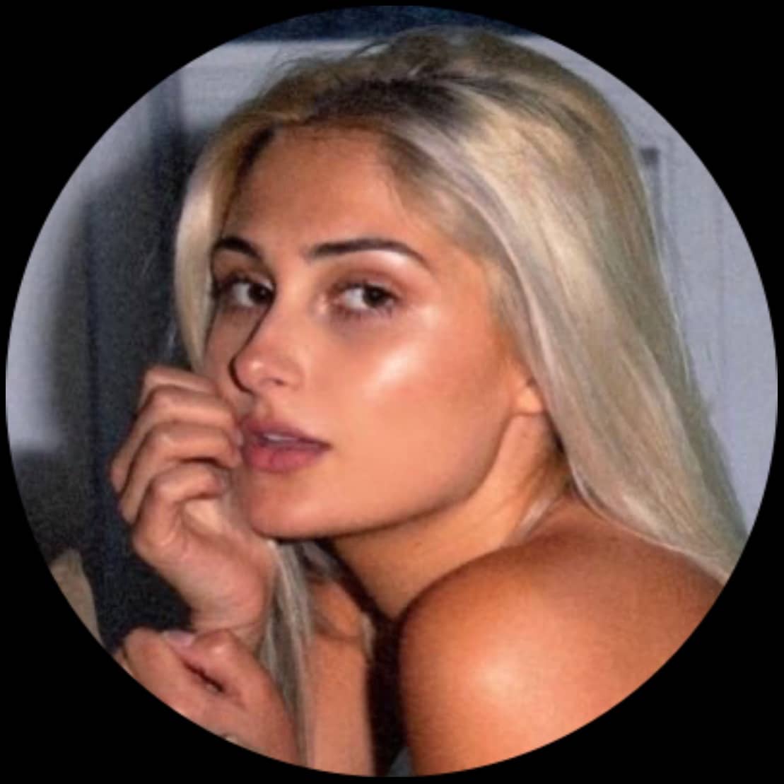 Hannah Ridgeway (@hanridge) / Passes